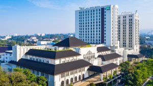 Hotel Near Gedung Sate | Pullman Bandung Grand Central
